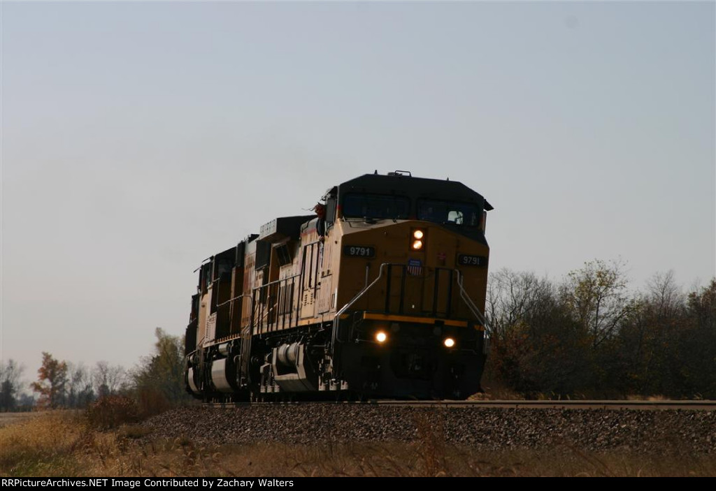 UP 9791 with QNLCH31 Pumpkin